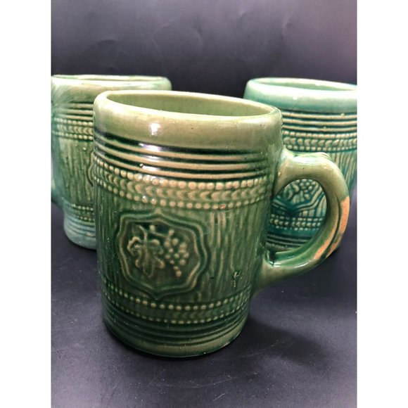 Mccoy Pottery | Dining | Set Of 4 926 Mccoy Pottery Pints Mugs Green ...